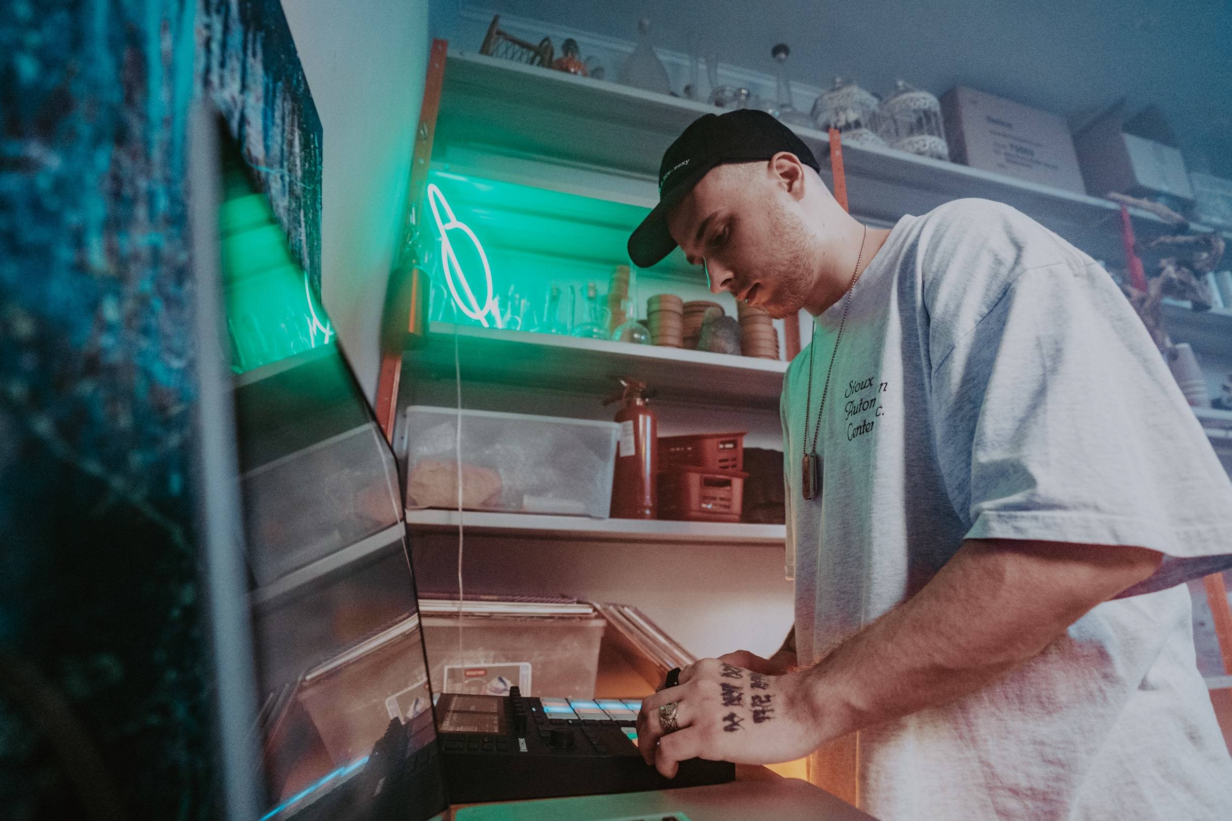 Den Milli Production